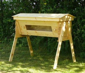 Deciding on a Top-Bar Hive – TwoHoneys Bee Co.